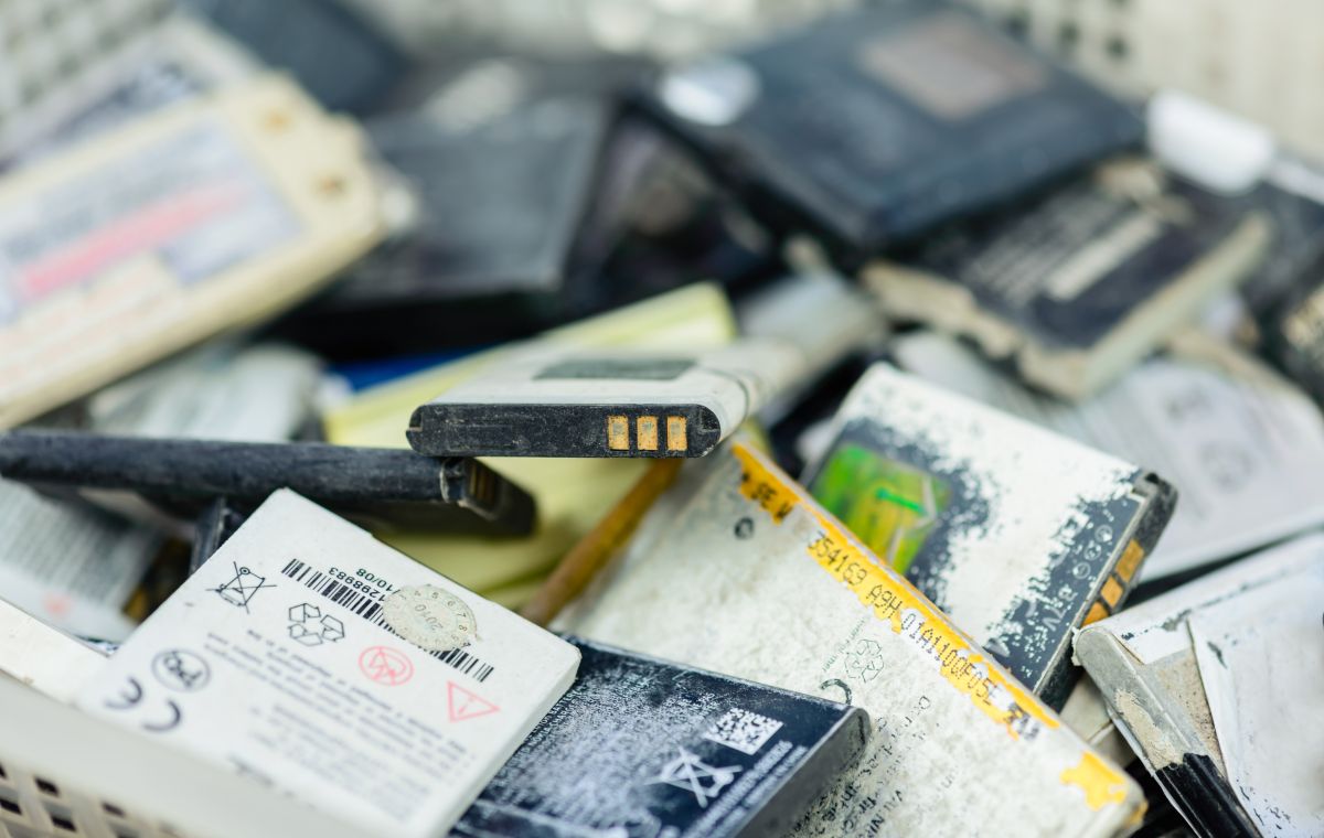 Closing the Circle: EU’s new Battery Regulation goes Further than any ...